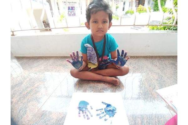 LKG – B Art class - NMS School